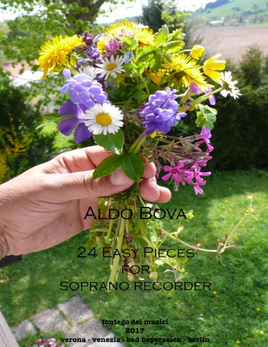 24 easy pieces for soprano recorder